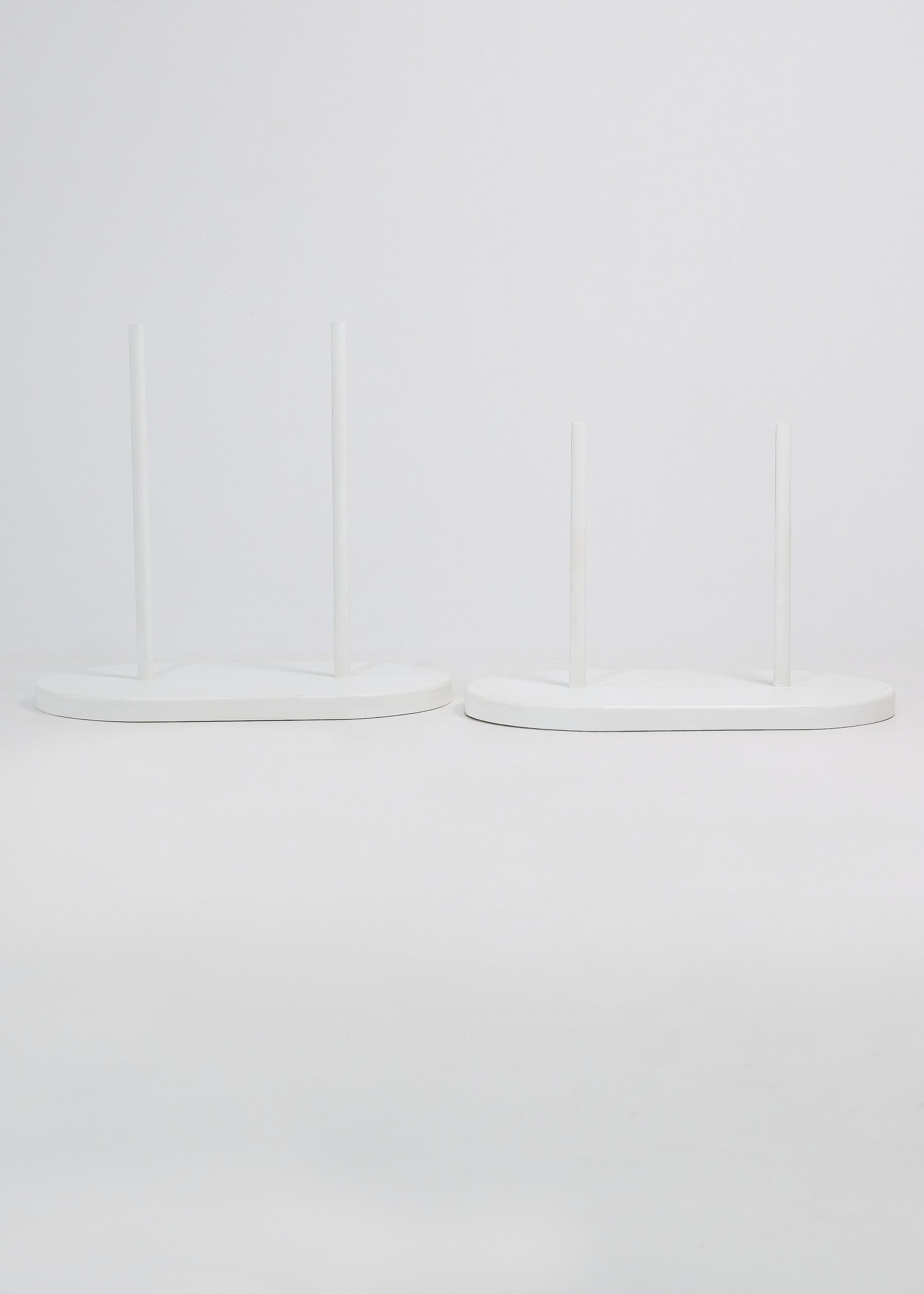 Medium White Pill Prong Stand